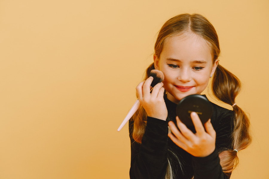 When Can Tweens Start Using Makeup? - Stay at Home Mum